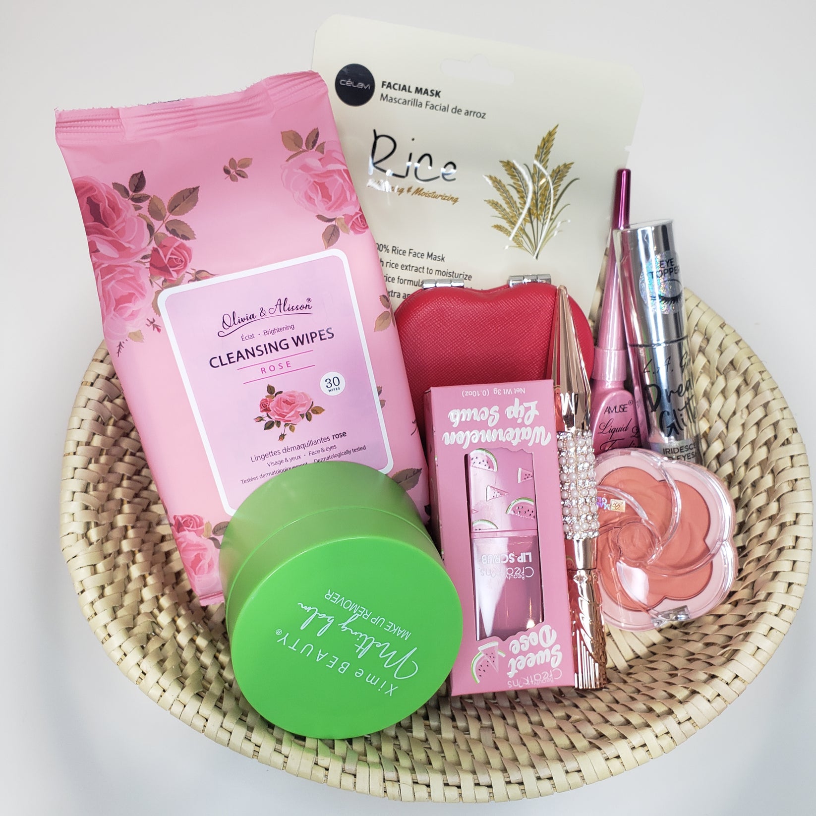 Beauty scoops – Colossal beauty